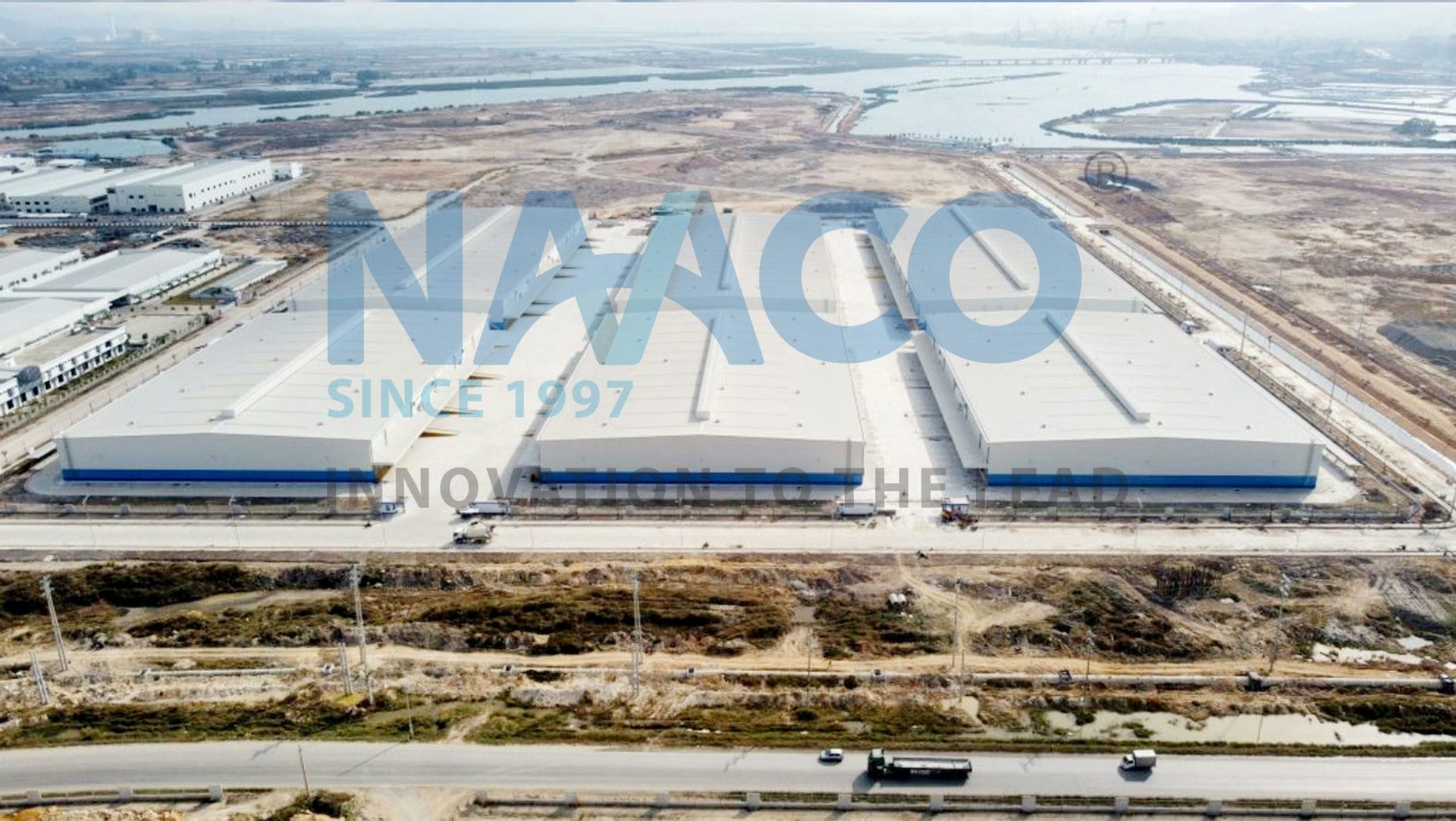 TÔN SÁNG FRP NATALITE® DÙNG TRONG CÔNG TRÌNH NHÀ MÁY Ô TÔ THÀNH CÔNG ...